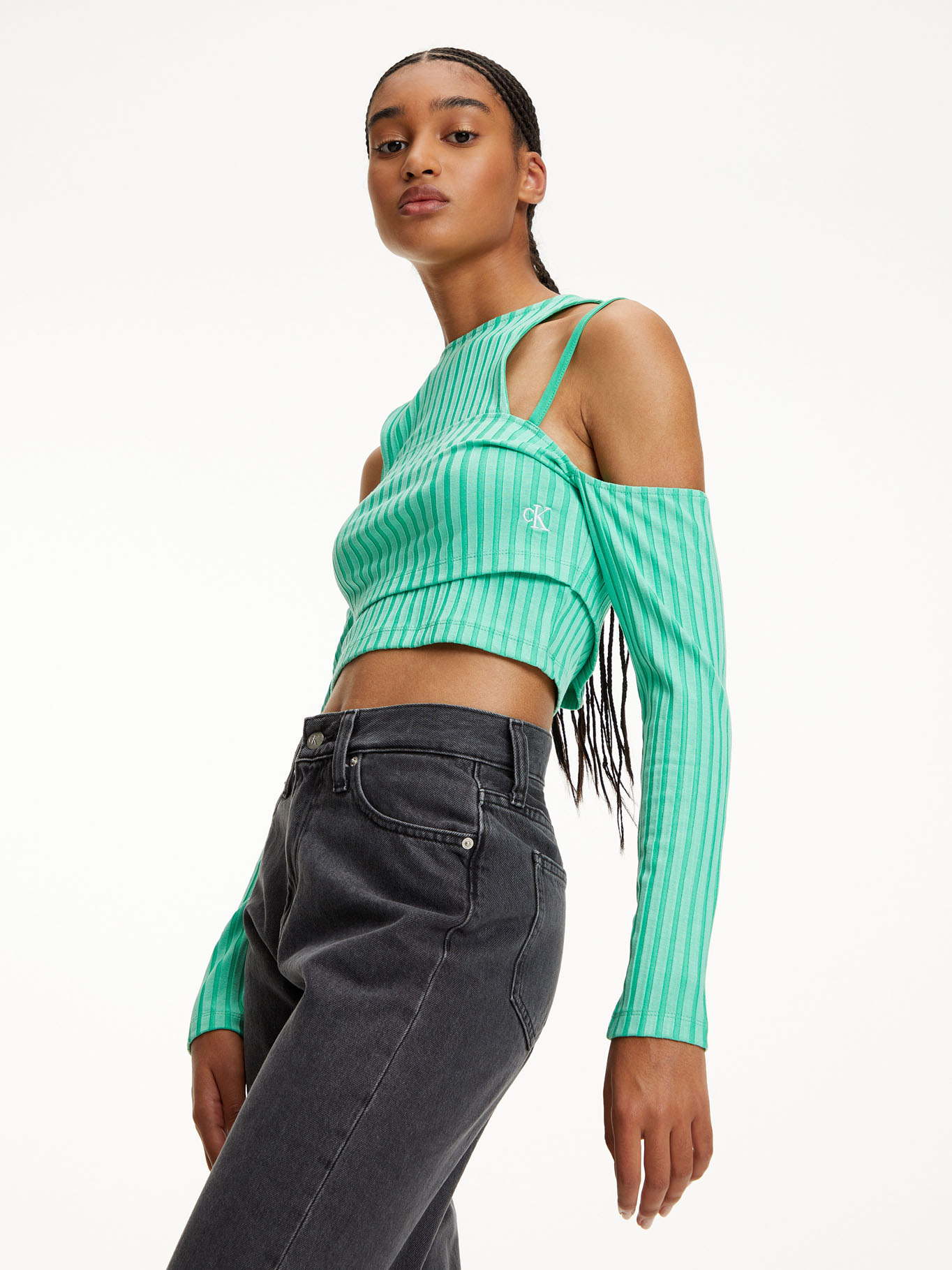 Remera con recorte de dos capas